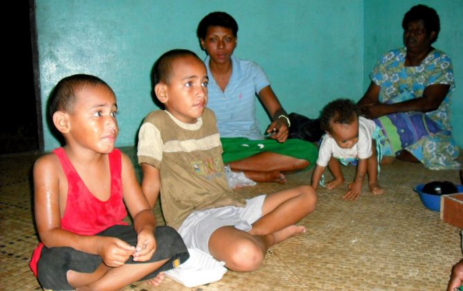 Viseisei Köyü'nde Kava Seremonisi | Fiji Gezi Rehberi