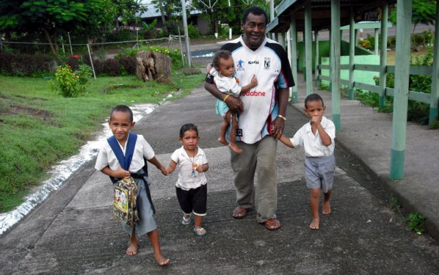 Viseisei Köyü: Fiji Sabahına Uyanmak